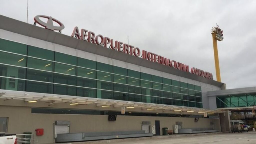 Aerolíneas Argentinas inaugura ruta Córdoba-Miami para el Mundial ...